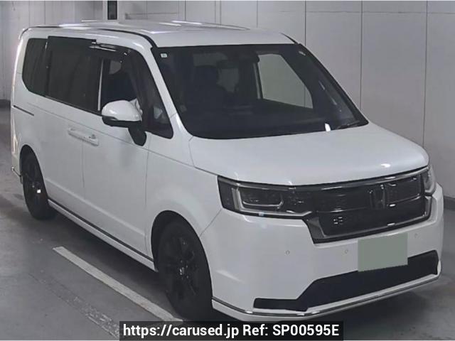 Buy Used 2024 Honda Step WGN RP6 (SP00595E) | Japanese Used Cars Carused.jp