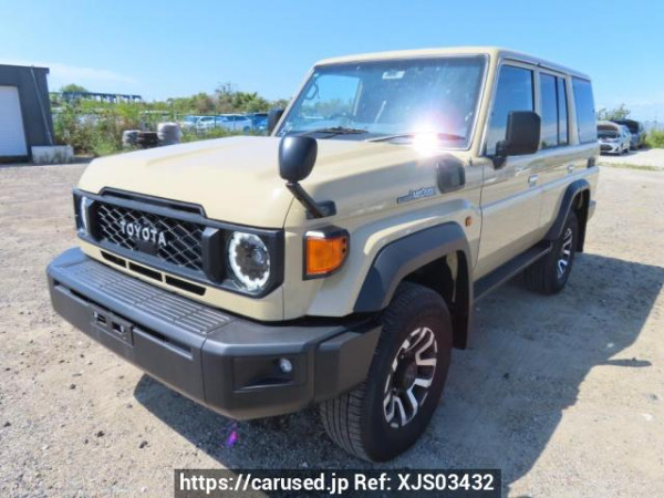 Buy Used 2024 Toyota Land Cruiser 70 GDJ76W (XJS03432) - Carused.jp
