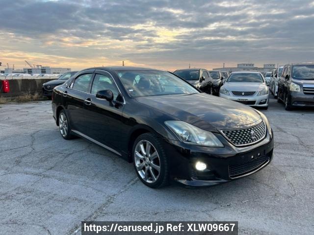 Buy Used 2008 Toyota Crown GRS200 (XLW09667) - Carused.jp