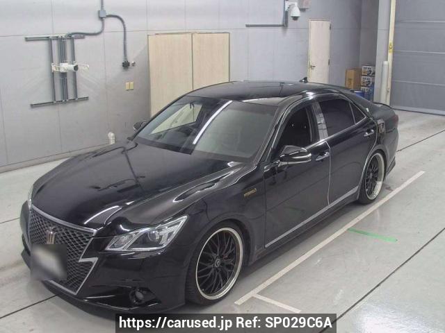 Buy Used 2013 Toyota Crown Hybrid AWS210 (SP029C6A) - Carused.jp