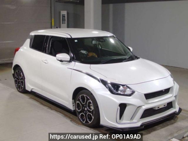 Buy Used 2018 Suzuki Swift Sport ZC33S (OP01A9AD) - Carused.jp
