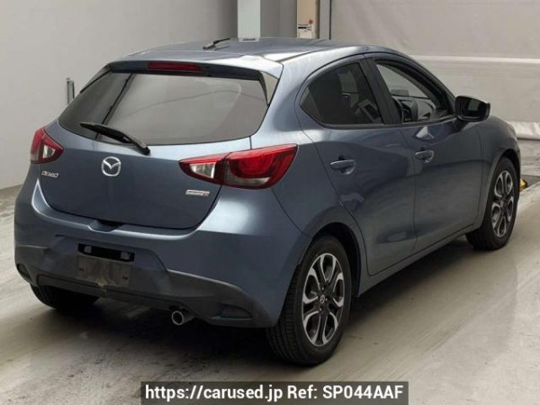 Buy Used 2015 Mazda Demio DJ5FS (SP044AAF) - Carused.jp
